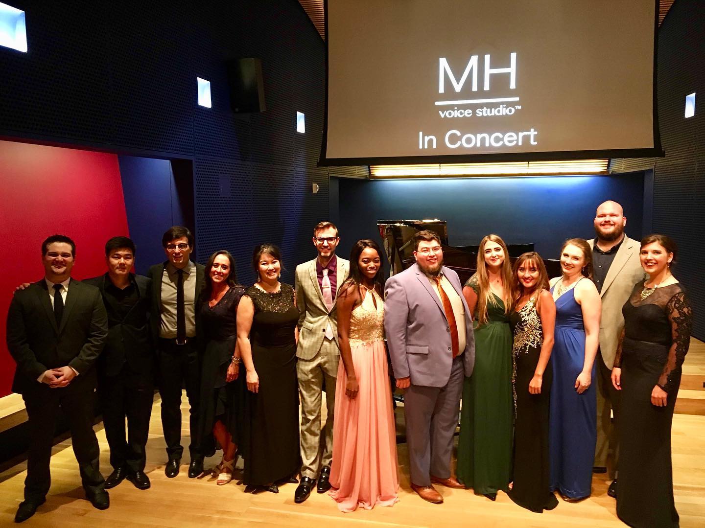 Landing Page | @mhvoicestudio