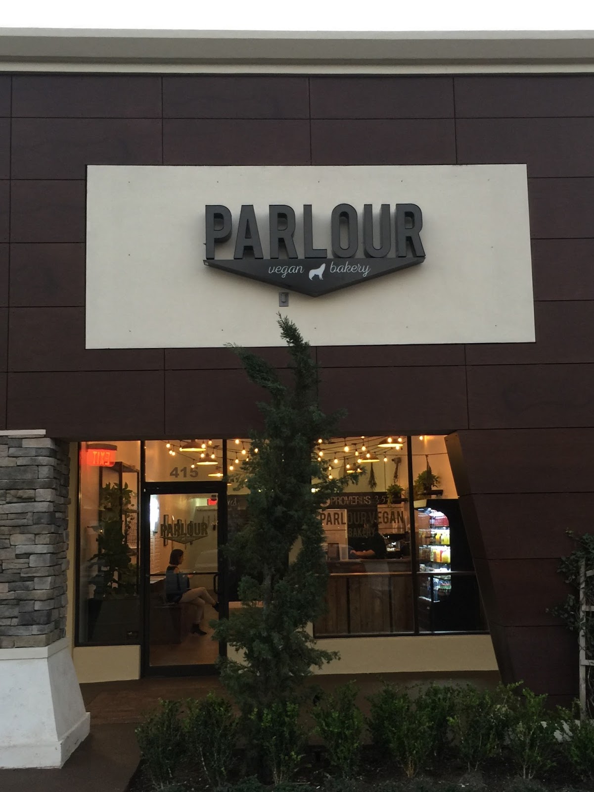 Home | PARLOUR CURBSIDE